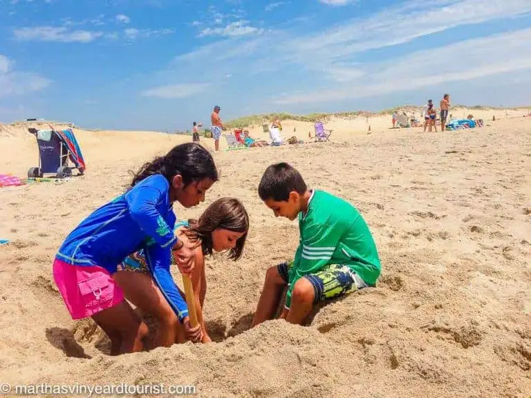 The Best Family Beach Games To Keep Your Kids Busy & Entertained