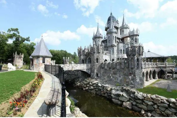 7 Cool Castles in Connecticut You Have To See To Believe!
